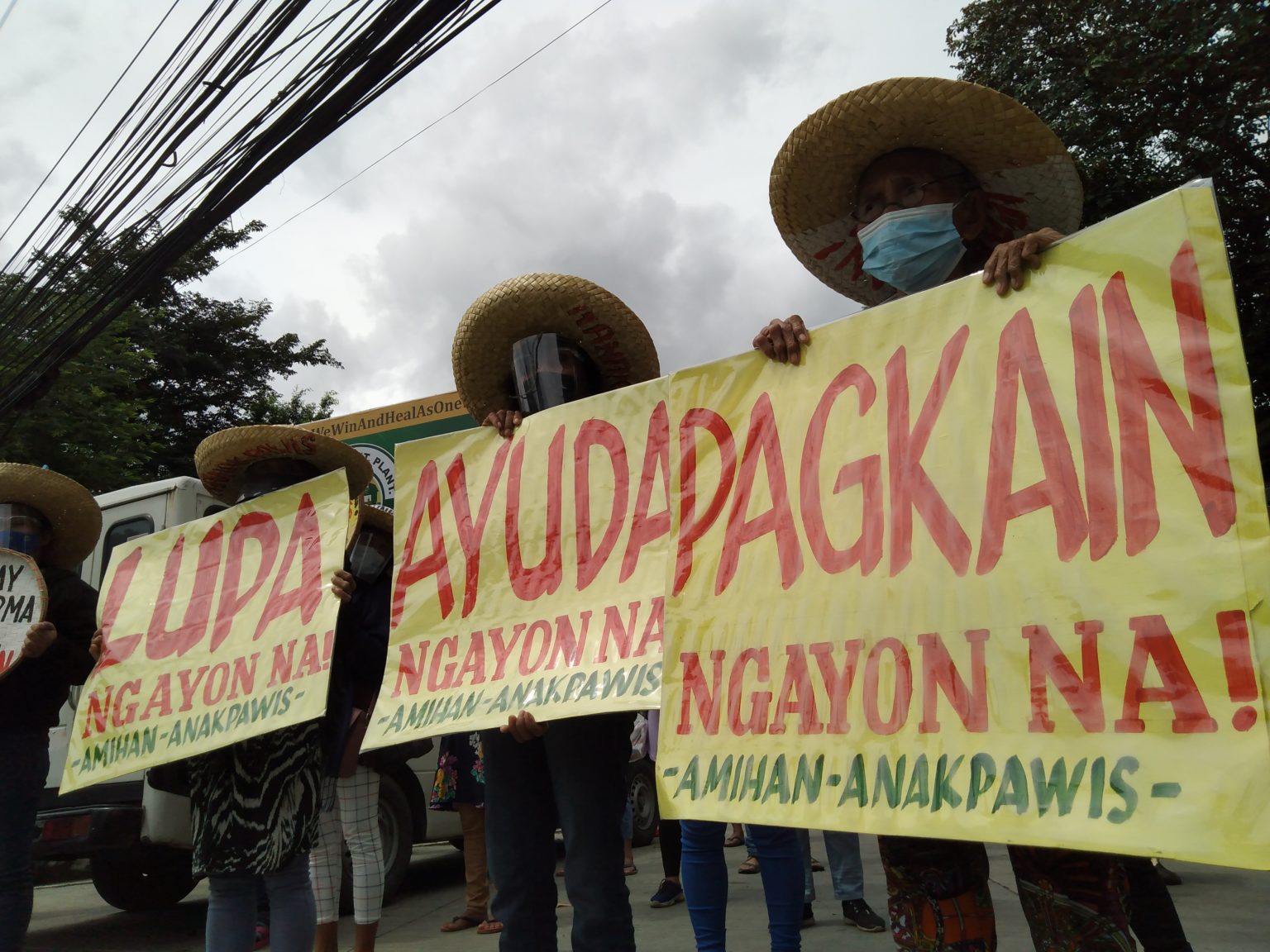Free Land Distribution Now! - Amihan